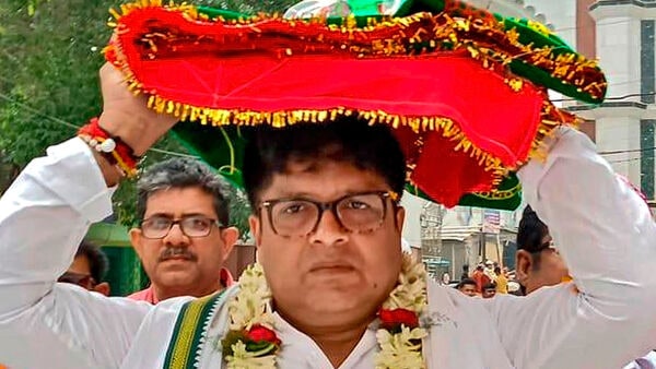 Debasish Dhar Nomination Update: মনোনয়ন বাতিলের বিরুদ্ধে সুপ্রিম কোর্টে ধাক্কা খেলেন দেবাশিস ধর ...